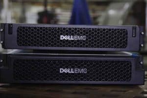 Power your innovation with the Dell EMC PowerEdge XR11 and XR12 servers ...