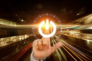 Vertiv Launches Energy-Efficient, Scalable UPS for Edge and Mid-sized Applications in India ...