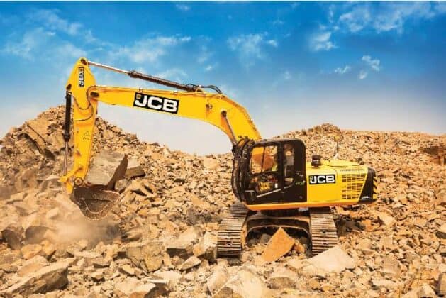 “JCB India Showcases its range of Next-Gen Range of Tracked Excavators ...